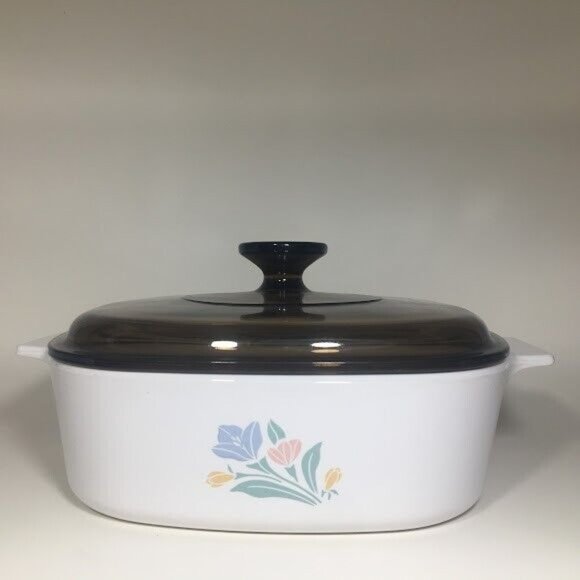 Corningware | Kitchen | Vtg Corning Ware Friendship 2 Quart Casserole ...
